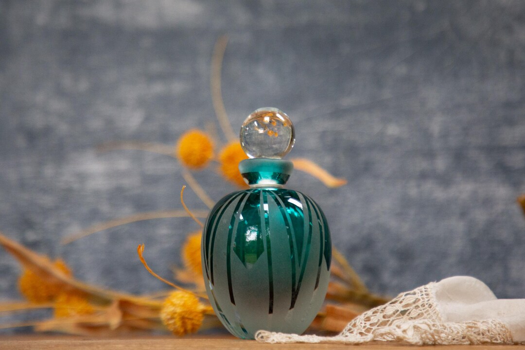 Vintage Perfume Scent Bottle: Amanda Hazelwood; Blue 1980s Bedroom ...