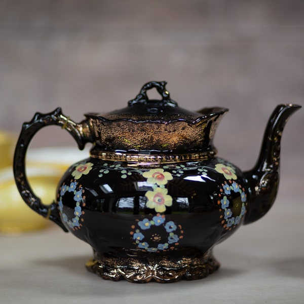 Large Teapot - Etsy