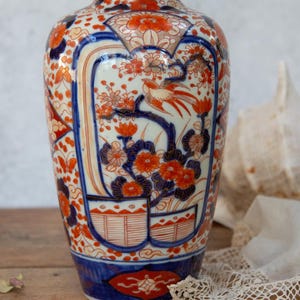 Antique Japanese Imari Vase. Hand Painted. Exquisite Quality. Blue ...