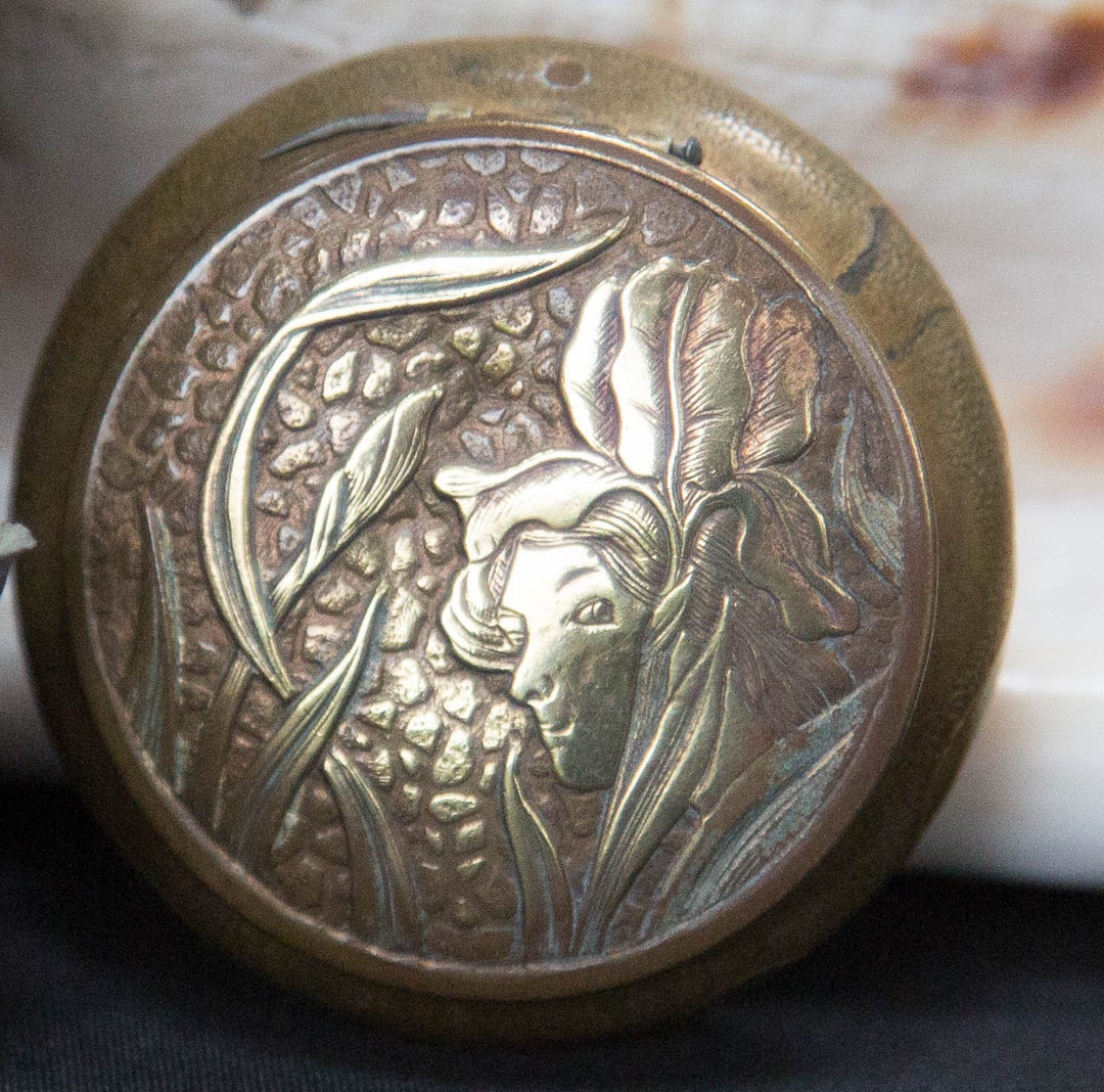 Antique Brass Powder Compact. Mirror. Arts & Crafts Era. Victorian ...
