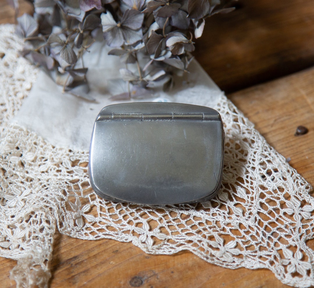 Pewter Snuff Box. Gentleman's. Semi-curved Form. Rings. Keep Sakes. Mid ...