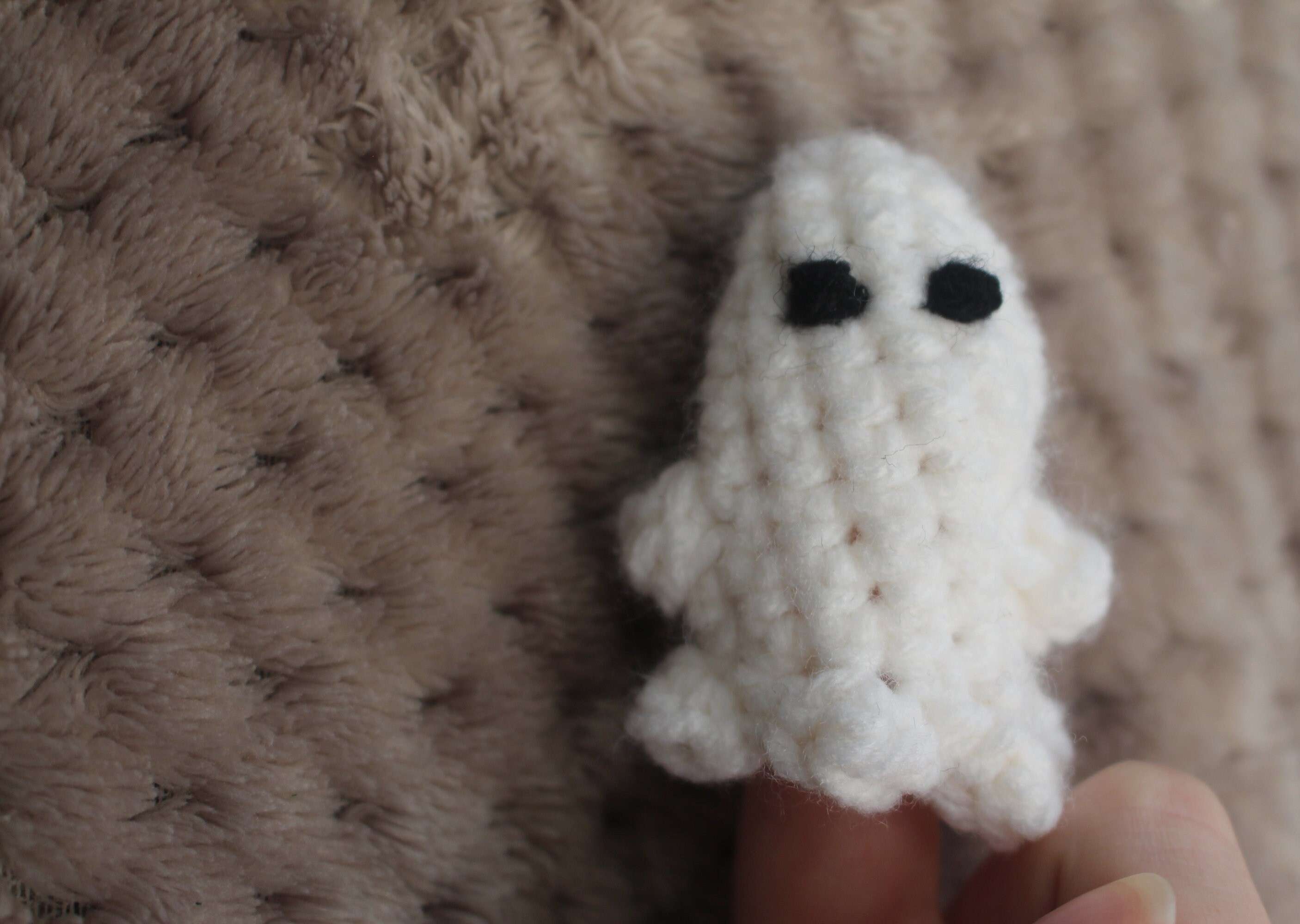 Spooky Ghost Crochet Finger Puppets - Etsy