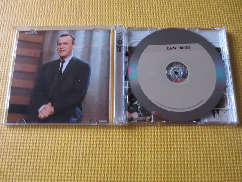 Vintage Cds CLASSIC COUNTRY GOLD 2 Disc Country Music - Etsy