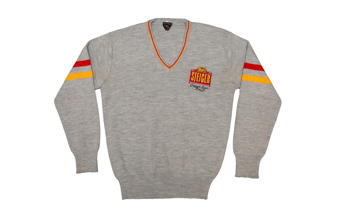 Vtg & Rare STEIGER Draught Lager Beer Theme Grey V-neck Pullover ...