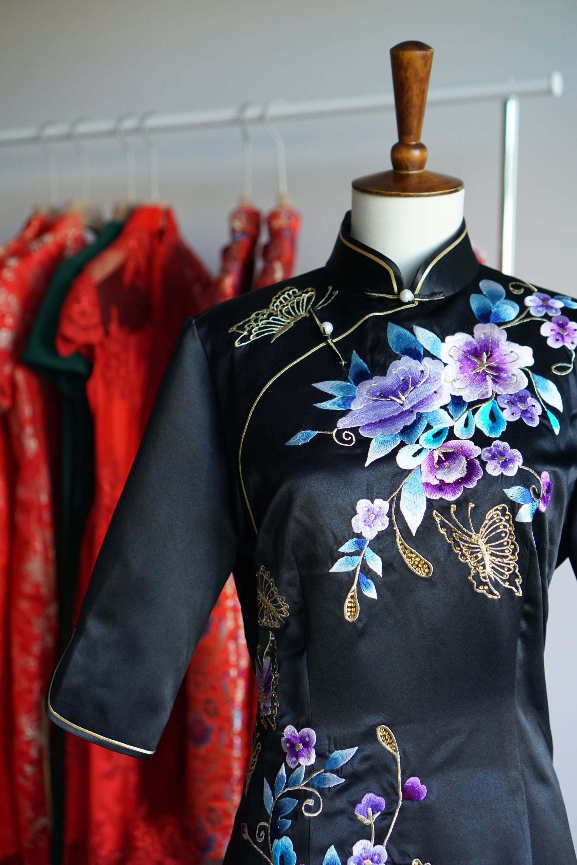 Beautiful Qipao | Silk Qipao | Traditional Qipao Dress | Tea Ceremony ...