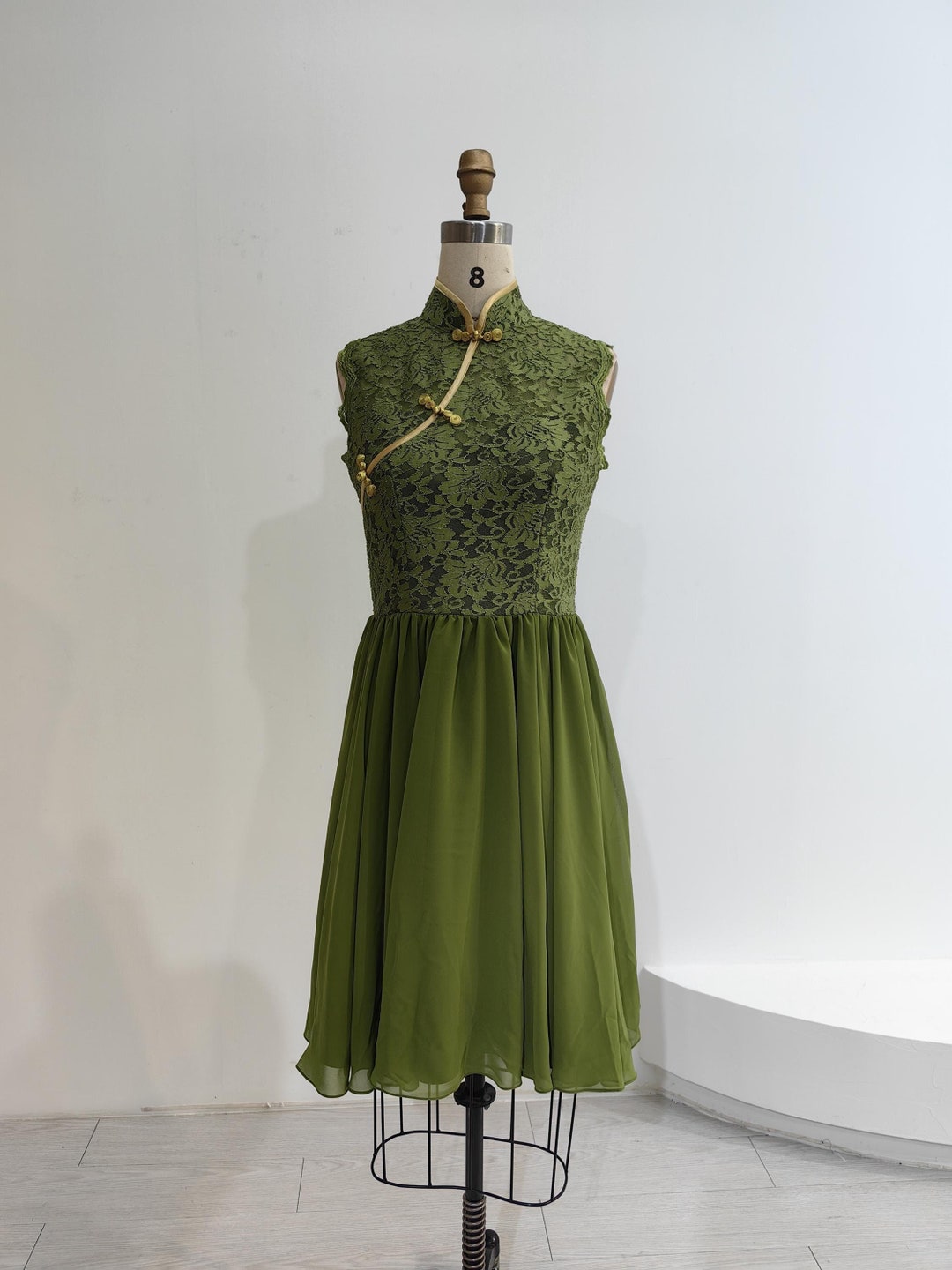 Modern Green Qipao, Chinese Wedding Dress, Green and Gold Cheongsam ...