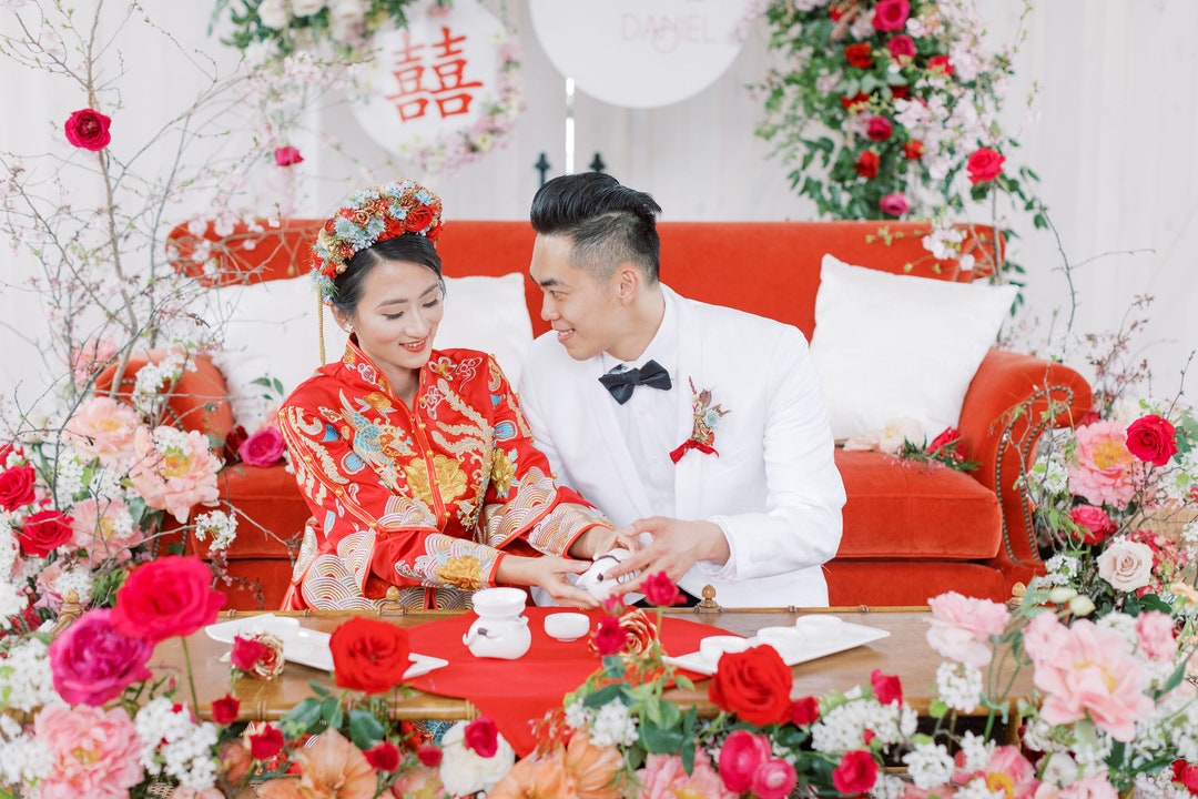 Chinese Traditional Wedding Dress | Red Qun Kwa | Qun Kua | Chinese ...