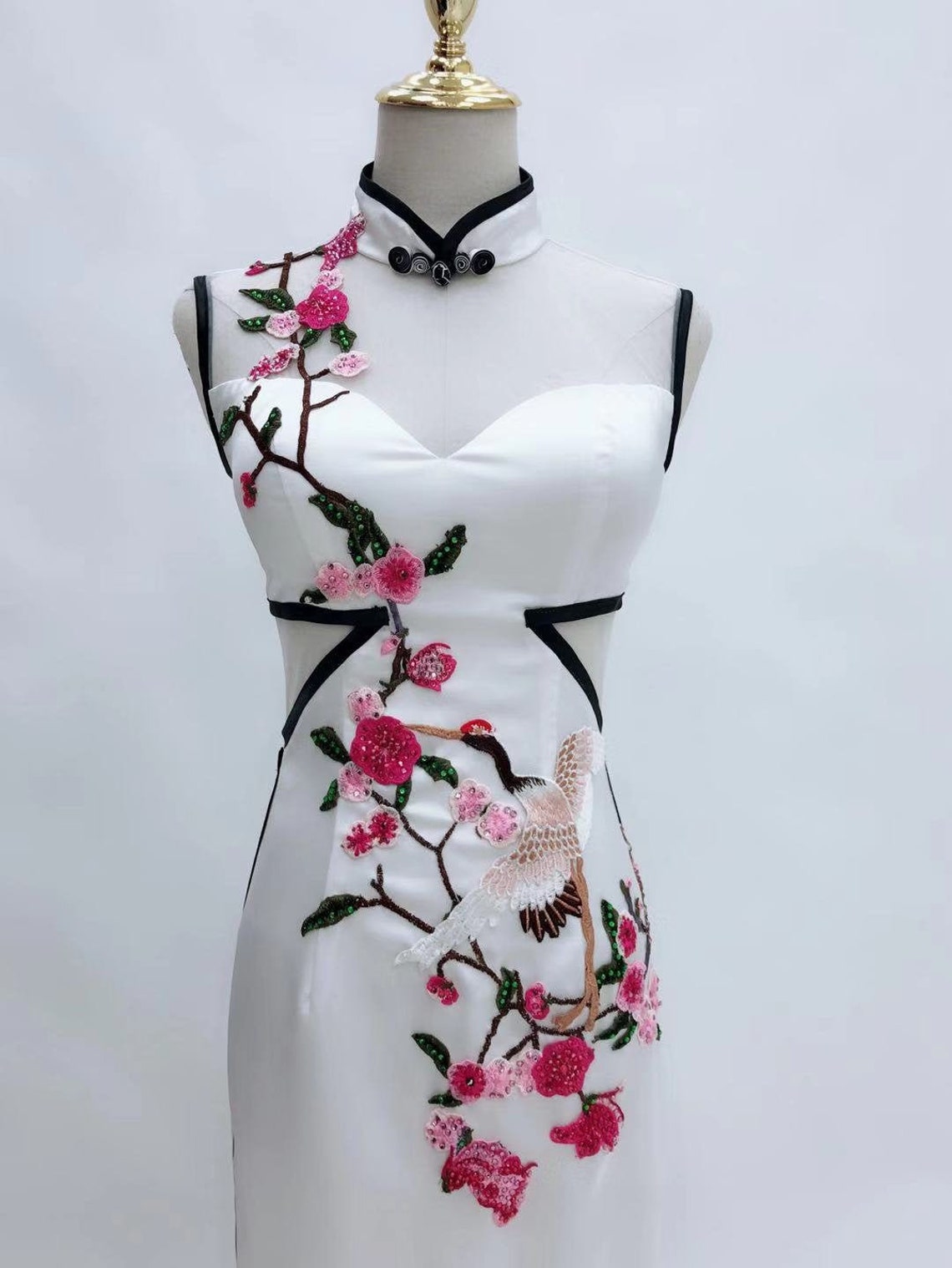 Custom Cheongsam | Modern Chinese Wedding Dress | Traditional Qipao ...
