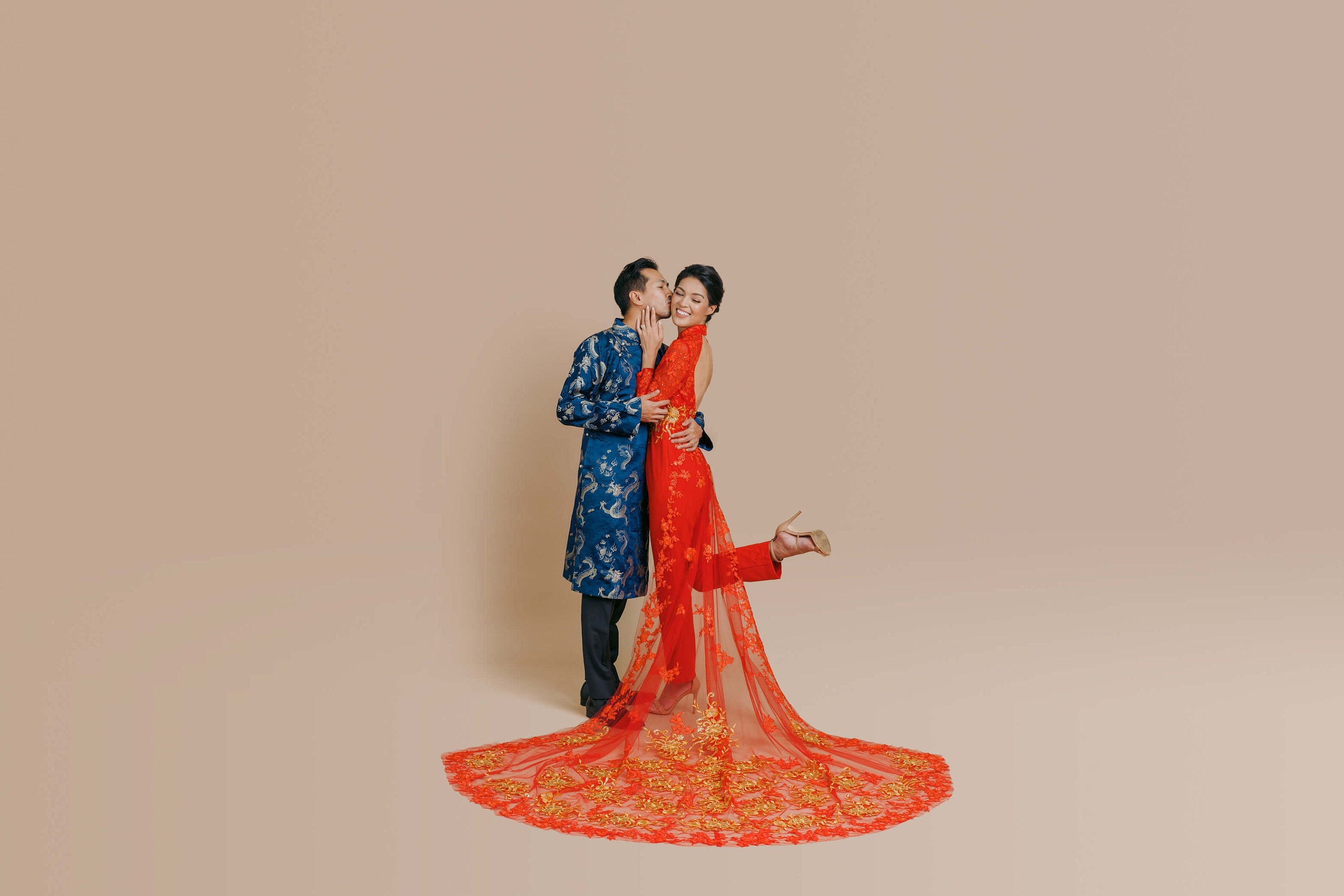 Modern Ao Dai for Men | Traditional Vietnamese Ao Gam | Long Modern Ao Dai for Men | Traditional Vietnamese Ao Gam | Long