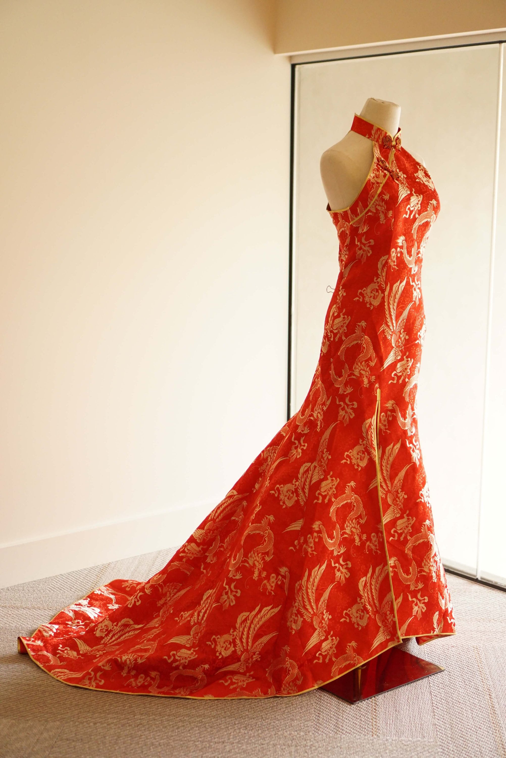 Modern Chinese Wedding Dress | Red Cheongsam | Traditional Qipao ...