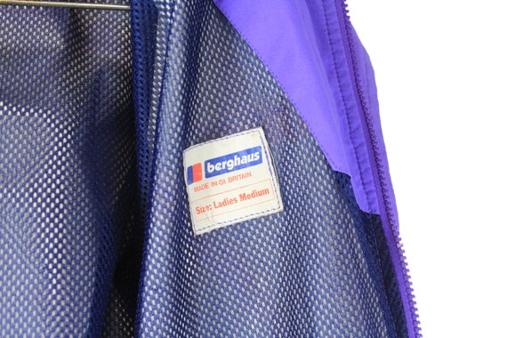 vintage BERGHAUS Jacket Retro style pink women's full… - Gem