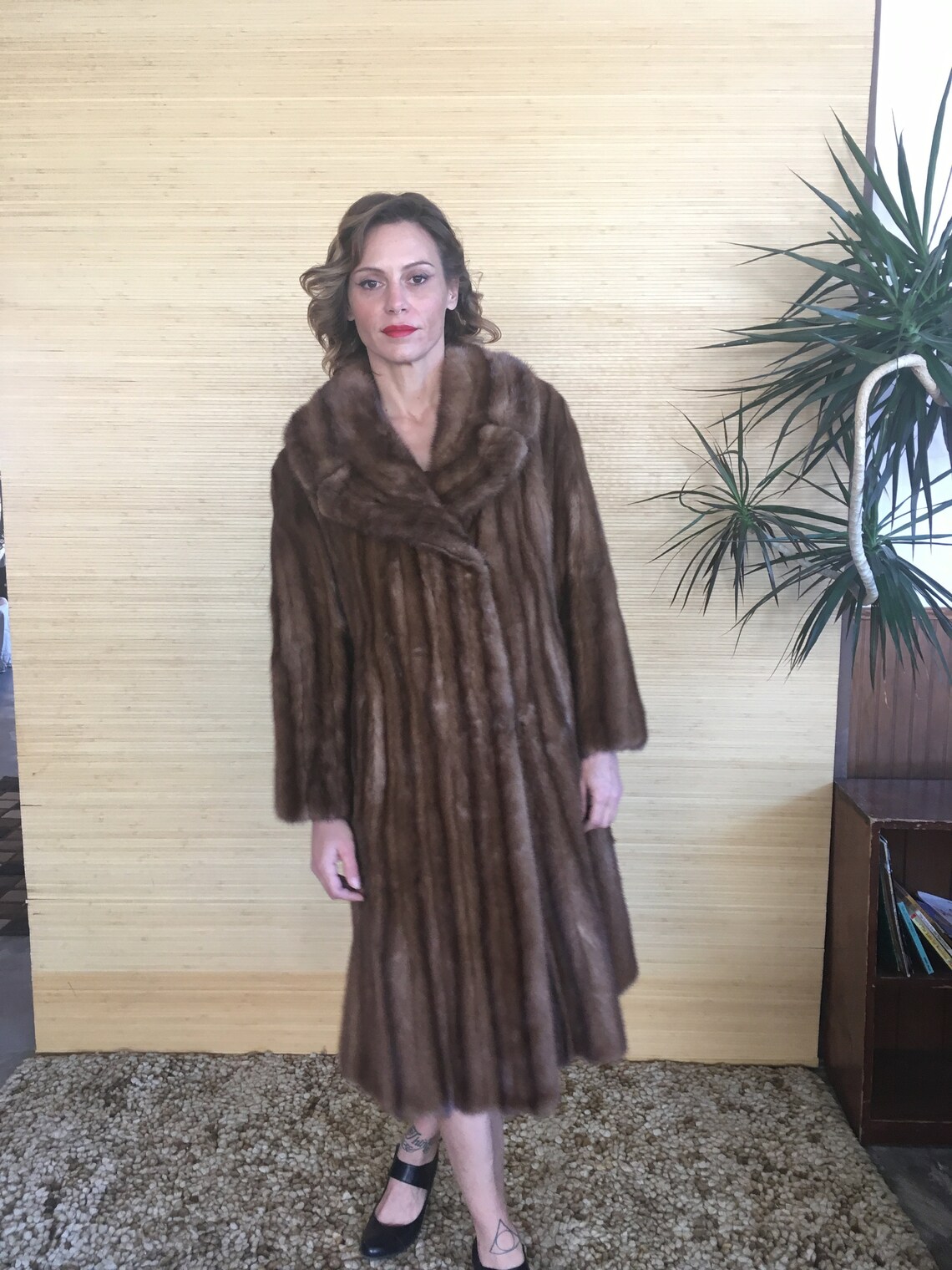 Fabulous Vintage Genuine Wild Female Mink Brown Long Length Fur Coat ...