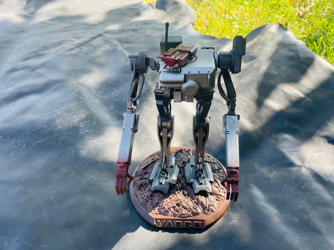 Vasco 3dprinted Robot From Starfield Game. Cosplay Prop Replica - Etsy