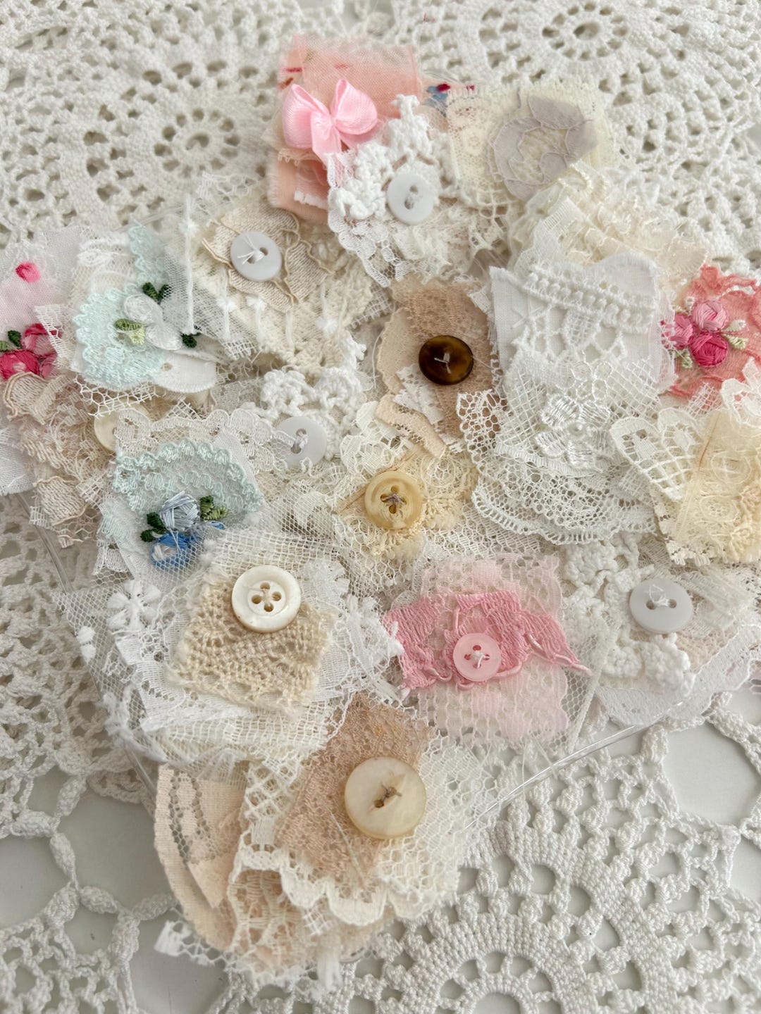 Lace Fabric Clusters - Pk of 5/snippets/collage/ephemera/slow Stitch ...