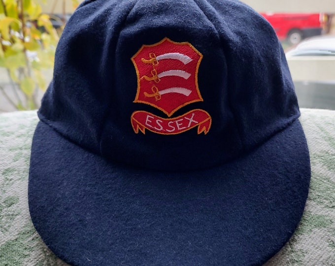 Traditional English Style Essex CCC Embroidered Retro Crest Navy Blue ...