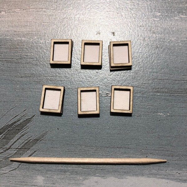 Quarter Scale - Etsy