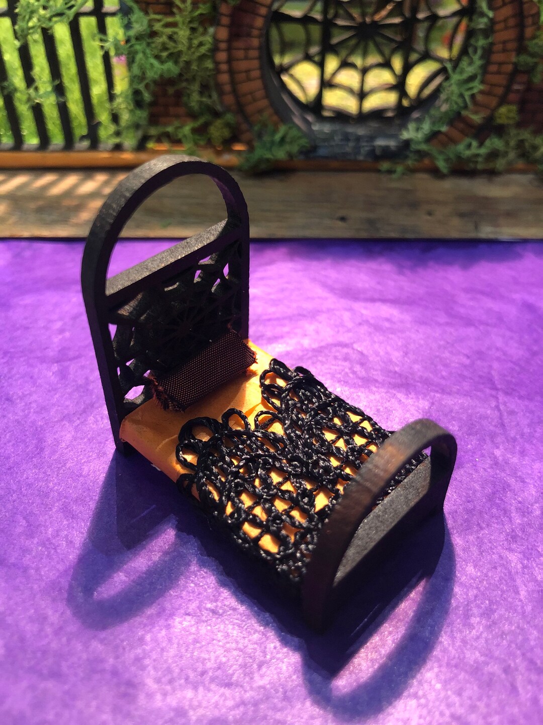 KIT, Spider Web Bed, 1/48th, Quarter Scale, Dollhouse Miniature - Etsy