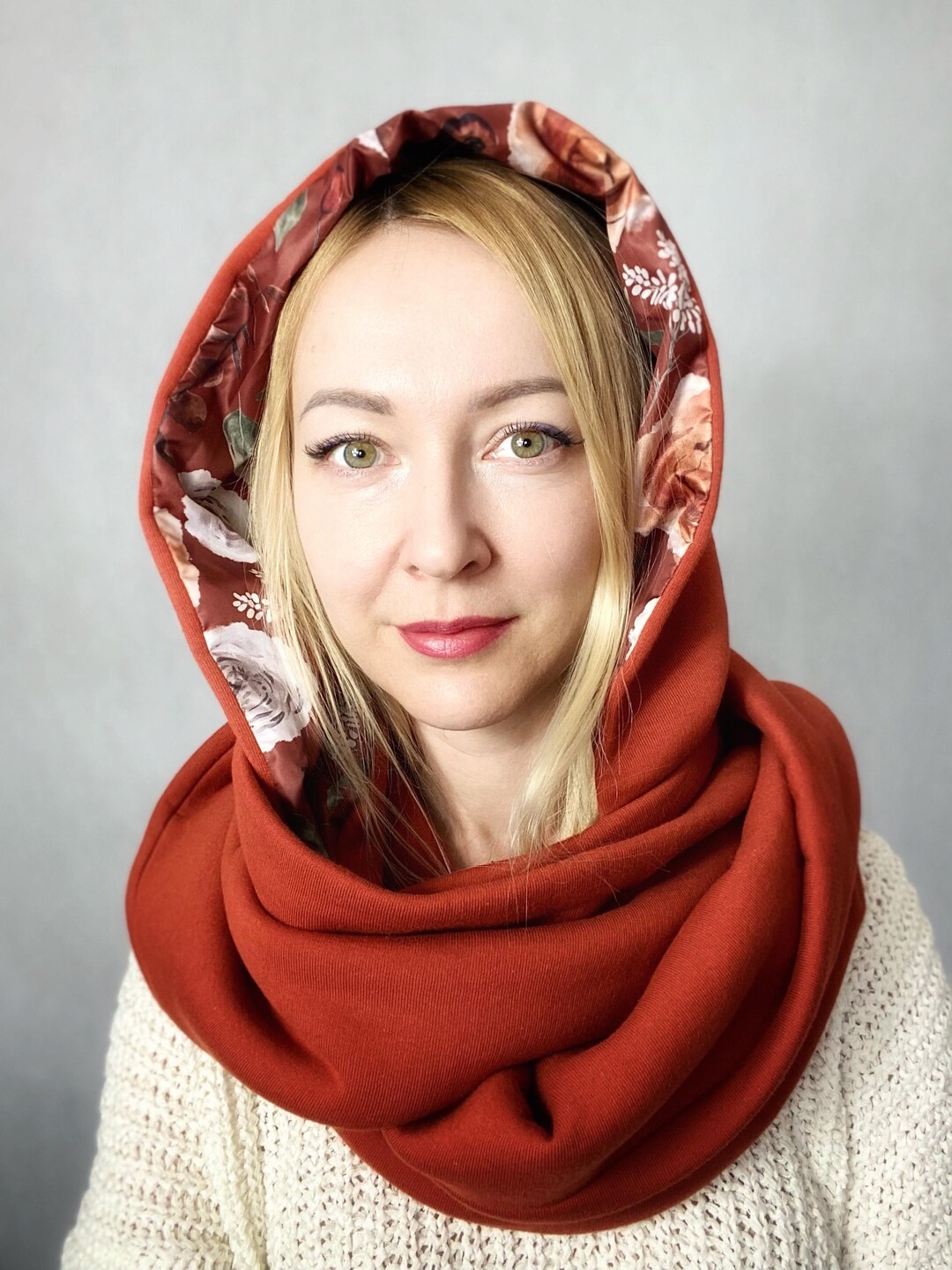 Reversible Brick-colored Hooded Scarf With a Waterproof Floral Pattern ...