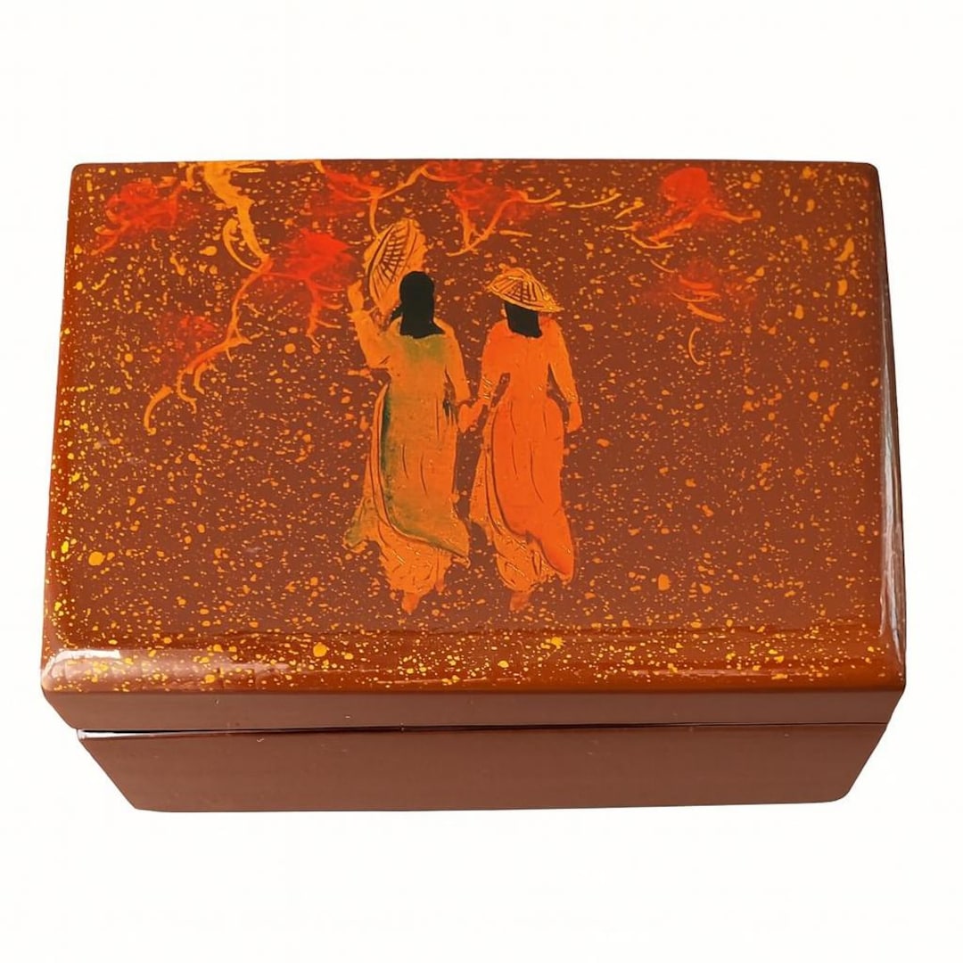 VTG Vietnamese Lacquer Mirrored Box Depicting 2 Ladies in Traditional ...