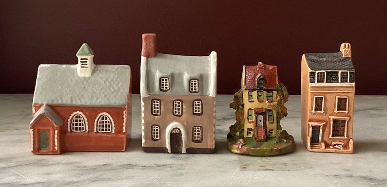 Lot of 4 Vintage Miniature House Figurines (various Makers & Materials ...