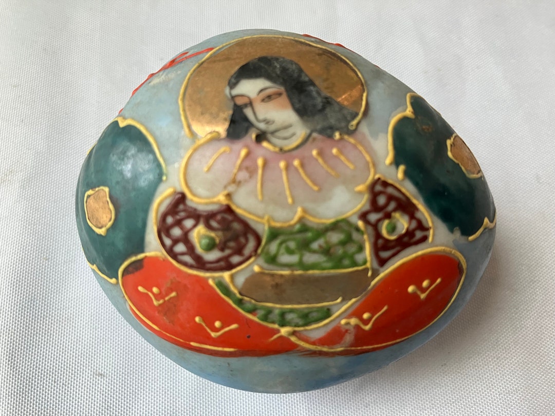 Antique Japanese Nippon Small Porcelain Trinket Box, Shell-shape ...