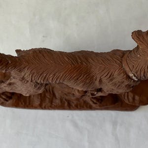 Vintage Red Mill Pecan Resin Hunting Dog With Bird Figurine, 1992, 8 L ...