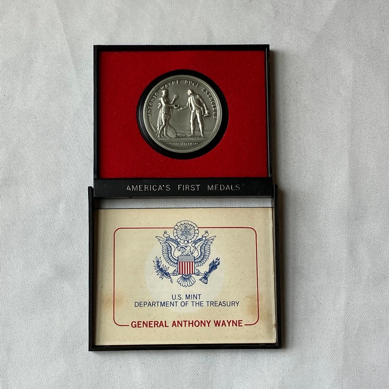 Antique St Daniel - Etsy