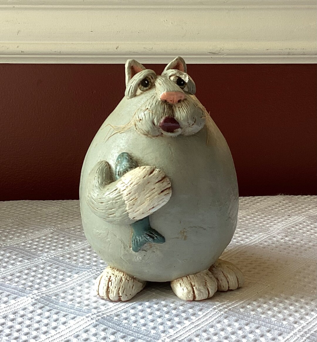 Vintage Vicki Thomas Cat Holding a Fish Figurine - Etsy