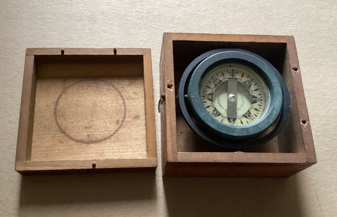 VTG Nautical Gyroscopic Compass, Sculler Safety Corp. New York, Bronze ...
