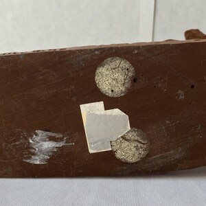 Vintage Red Mill Pecan Resin Hunting Dog With Bird Figurine, 1992, 8 L ...