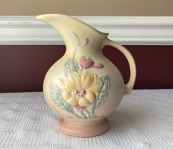 Vintage Hull Art Pottery Pitcher Made in USA 7 1/4 Tall - Etsy