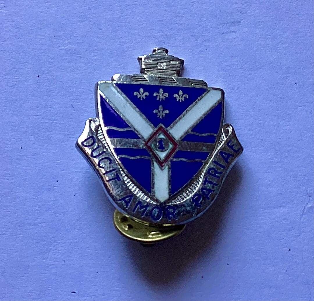 Vintage WWII US 131st Infantry Regiment Crest Pin - Etsy