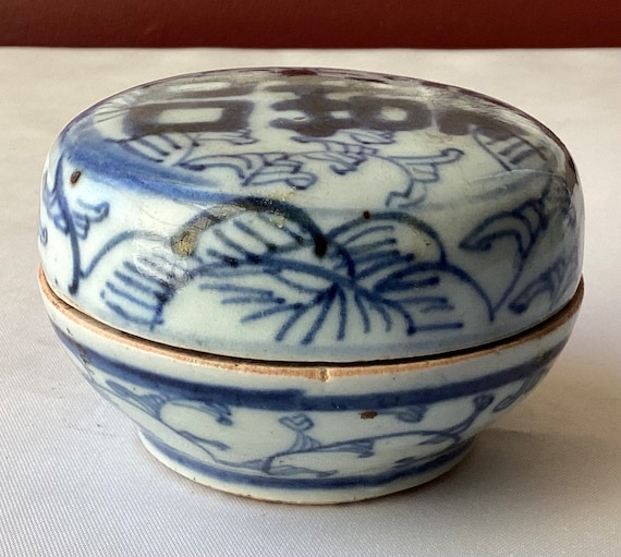 Antique Chinese Porcelain Seal Paste Box, Double Happ… - Gem
