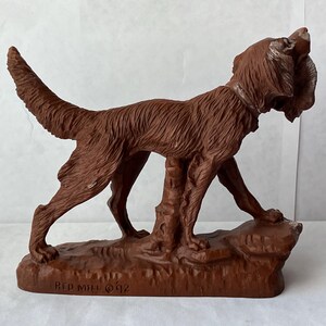 Vintage Red Mill Pecan Resin Hunting Dog With Bird Figurine, 1992, 8 L ...