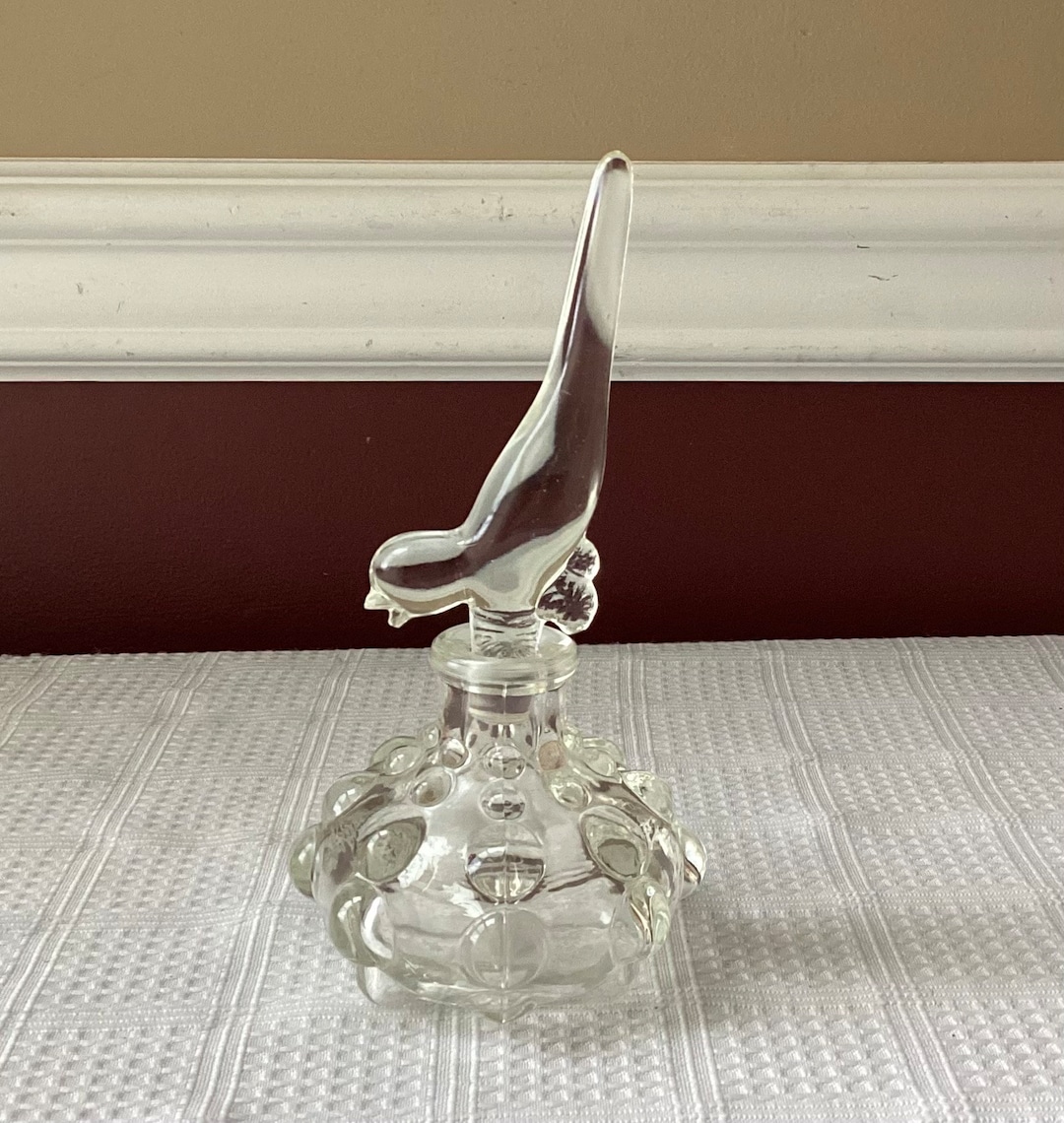 Vintage American L.E. Smith Perfume Bottle With Bird Stopper 7 1/4 ...