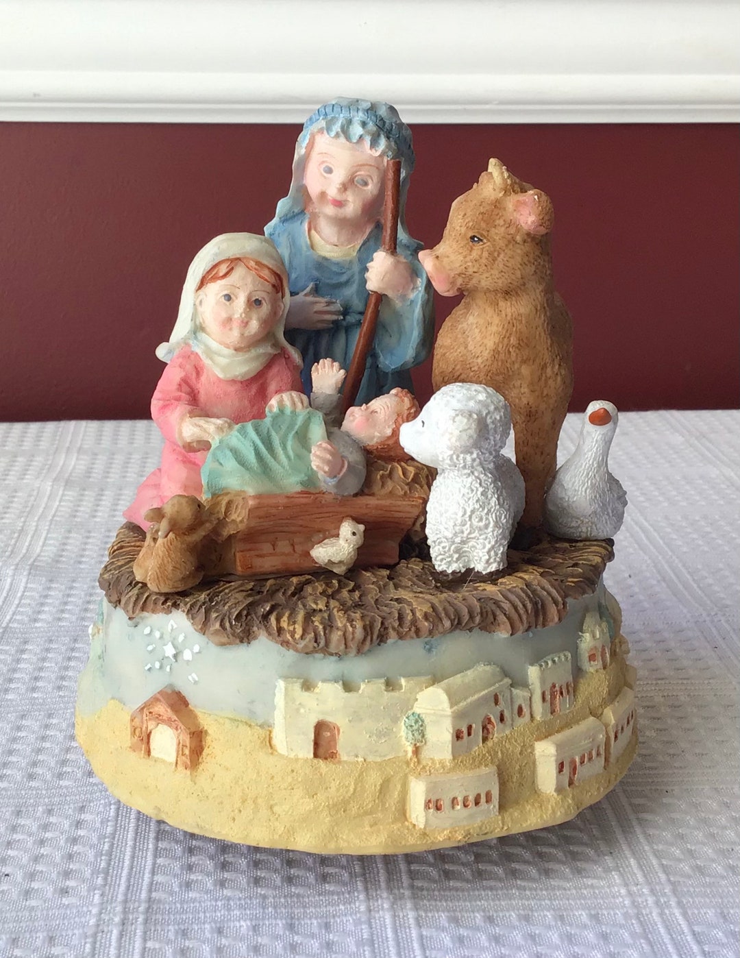 Vintage Baby Jesus in Manager Music Box/ Nativity Music Box ...