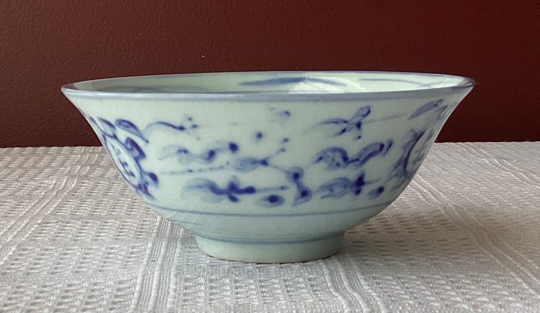 Vintage/antique Chinese Porcelain Rice Bowl, Hand Painted Under Glaze ...