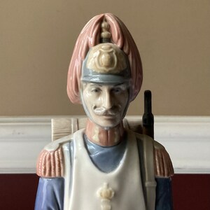 Vintage Lladro Soldier Porcelain Figurine, Spain #4839, 12” Tall - Etsy
