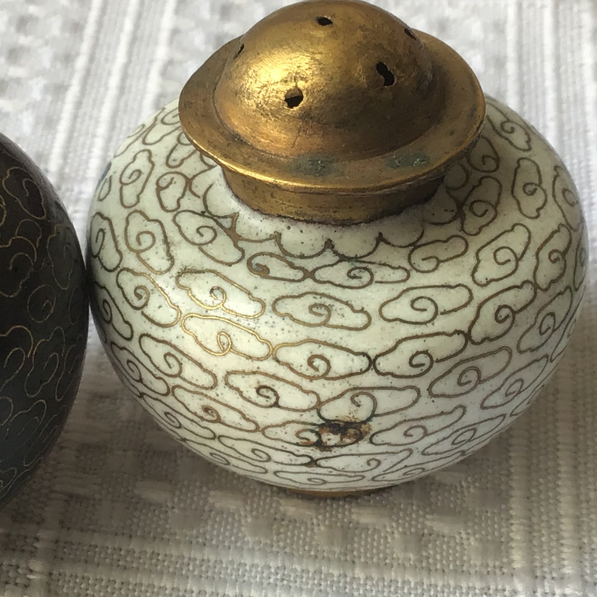 Lot of 4 Vintage Chinese Miniature Cloisonné Pieces 2 Shakers | Etsy