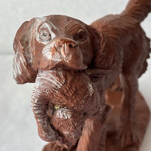 Vintage Red Mill Pecan Resin Hunting Dog With Bird Figurine, 1992, 8 L ...
