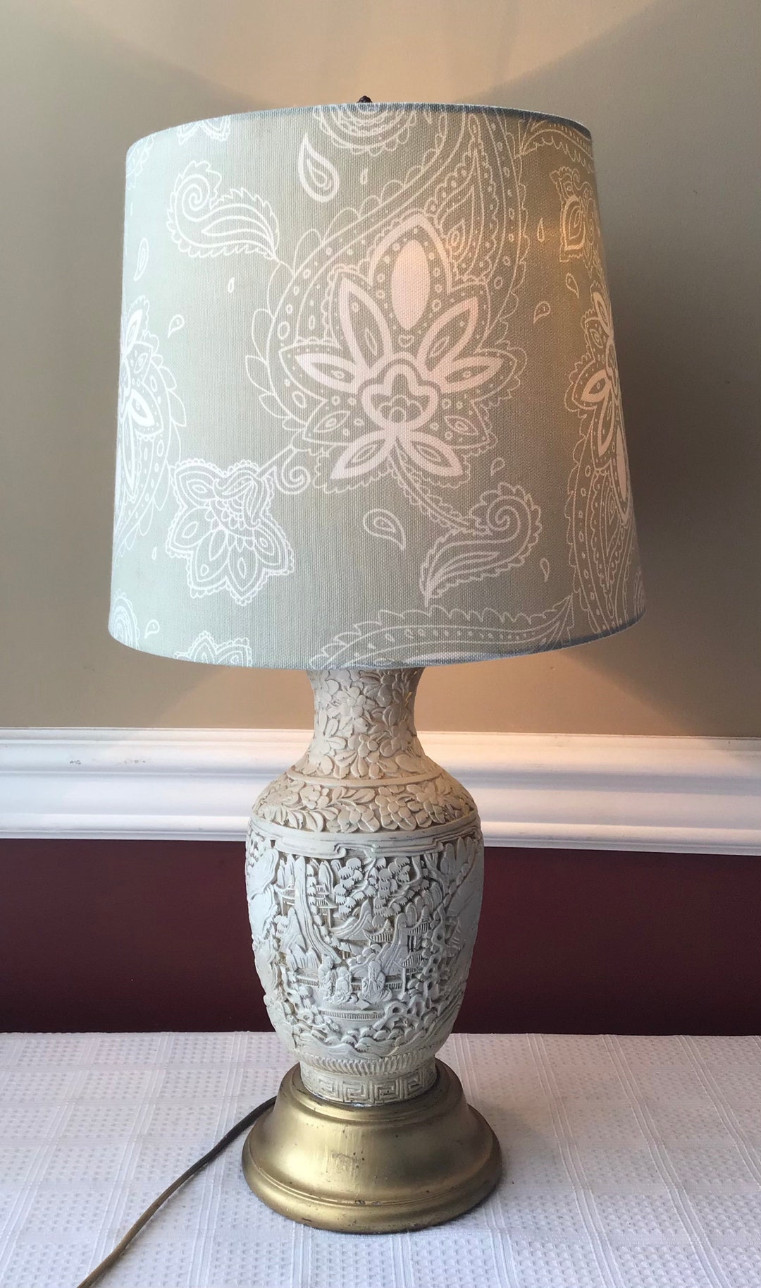 Mid Century Vintage Chinese Cinnabar Style Chinese Lamp & Shade - Etsy