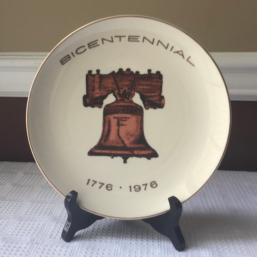 Vintage Bicentennial 1776-1976 Porcelain Plate With Liberty Bell by ...