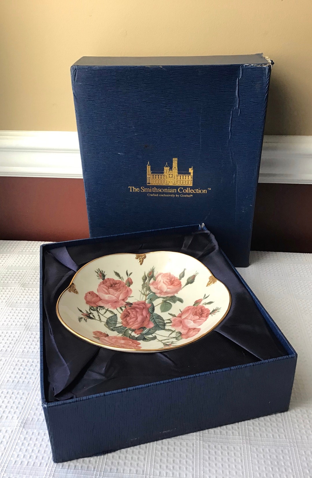 Vintage Goebel Porcelain Bowl in Box, Smithsonian Collection, 7 3/4” W ...