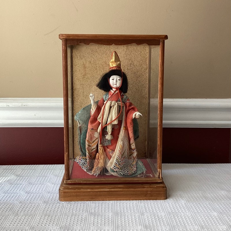 Japanese Dolls Display Case - Etsy