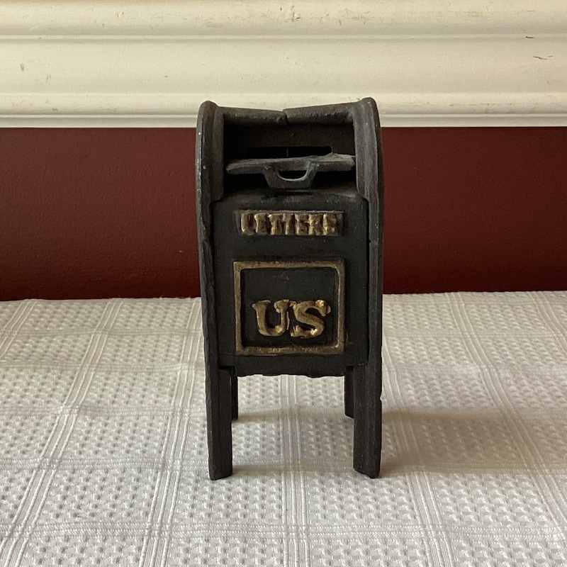 Vintage Cast Iron Mailbox - Etsy