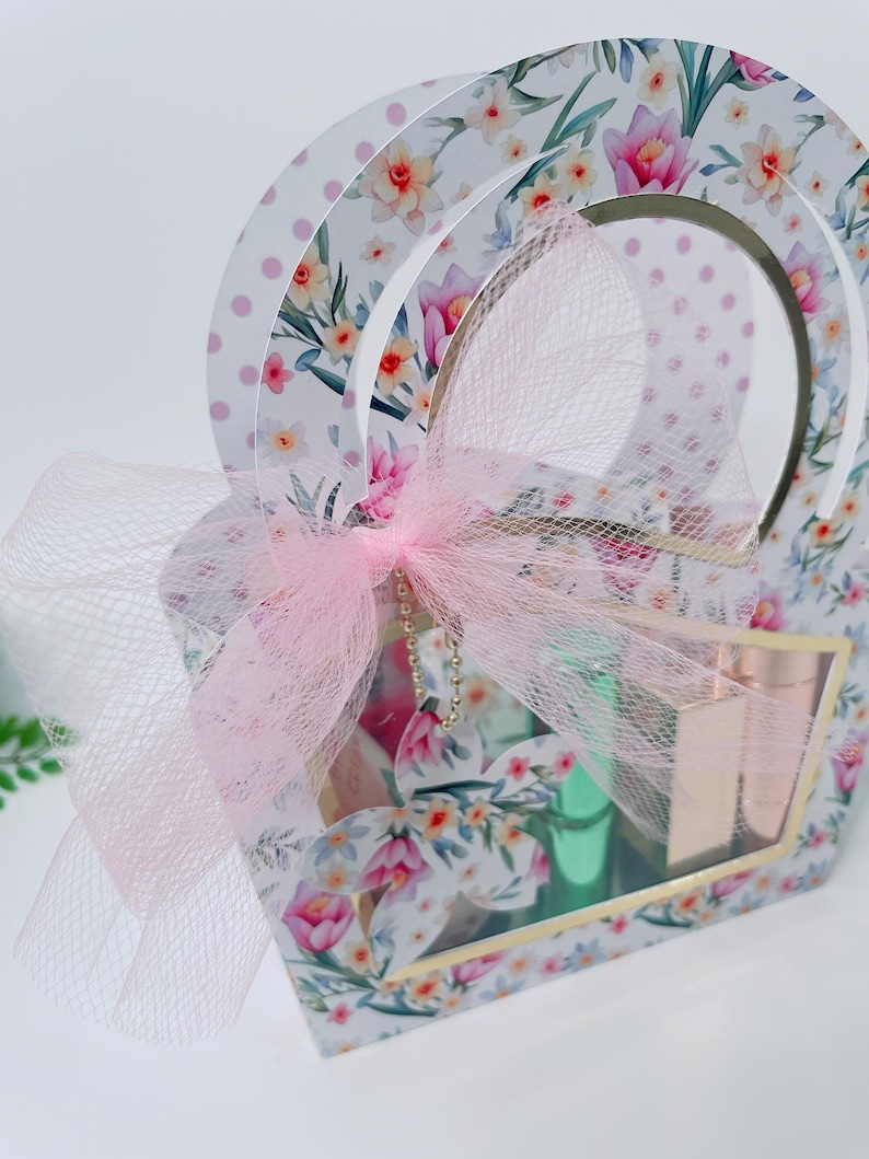 Gift Bag. SVG and Studio Template for Cricut and Silhouette Cameo - Etsy
