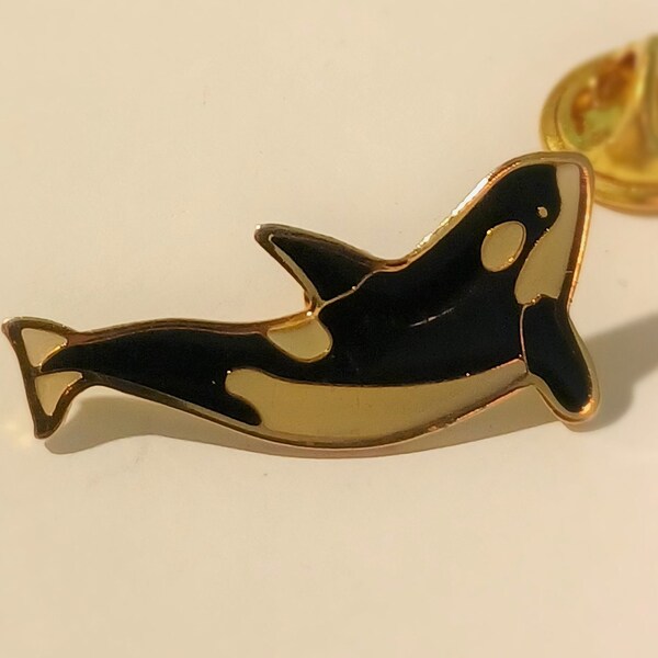 Shamu - Etsy