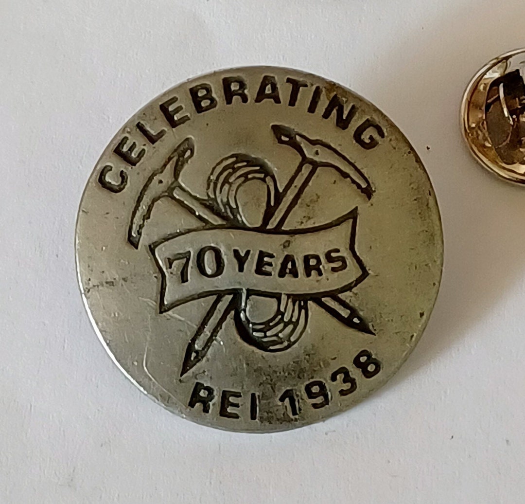 REI Celebrating 70 Years 1938 Pewter Tone Lapel Hat Tie Pin Souvenir ...