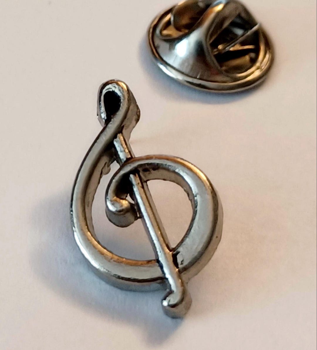 Vintage Collectible Musical Note Treble Clef Silver Tone Metal Lapel ...