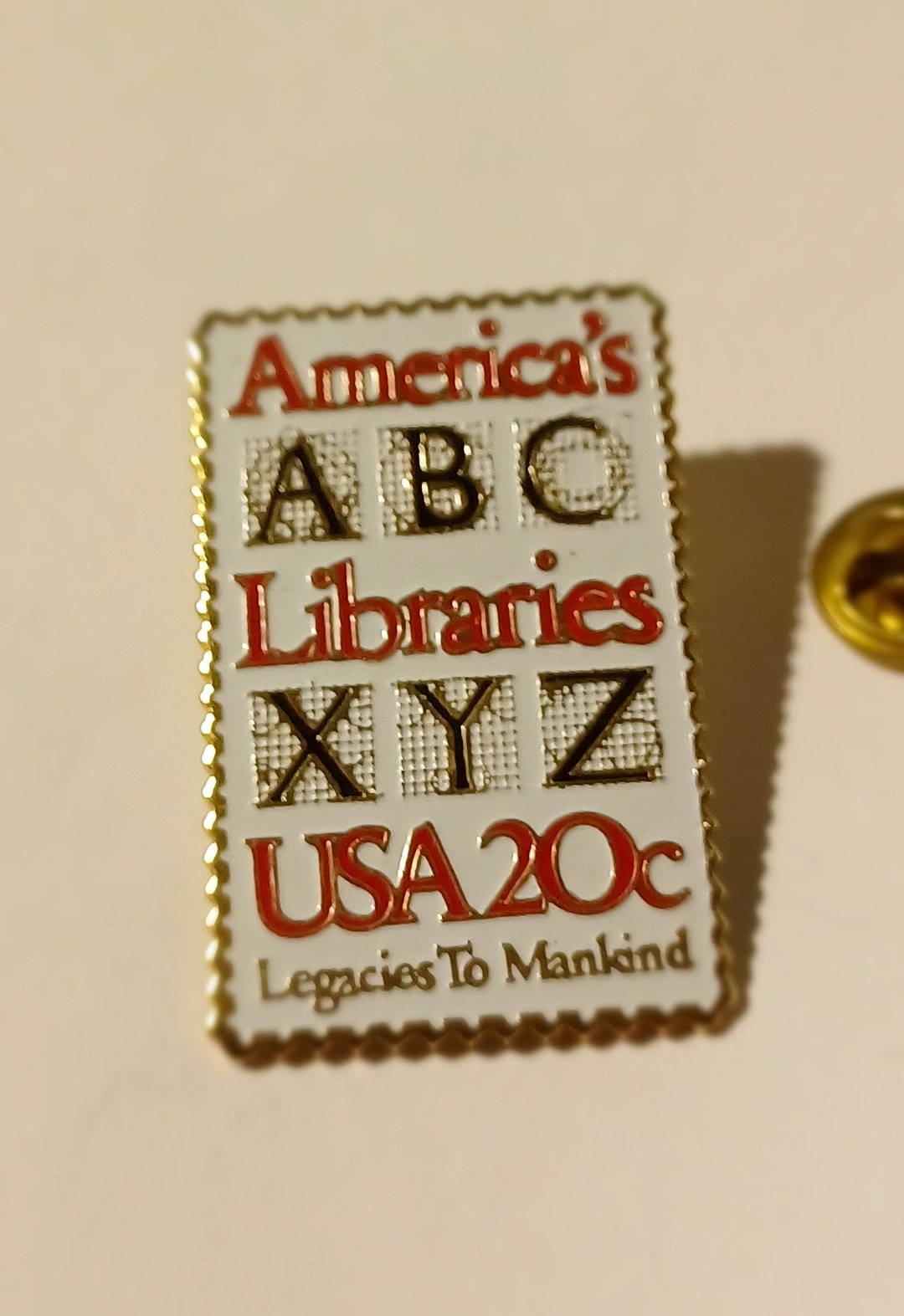 America's Libraries USA 20 Cents USPS Stamp Lapel Hat Tie Pin Souvenir ...